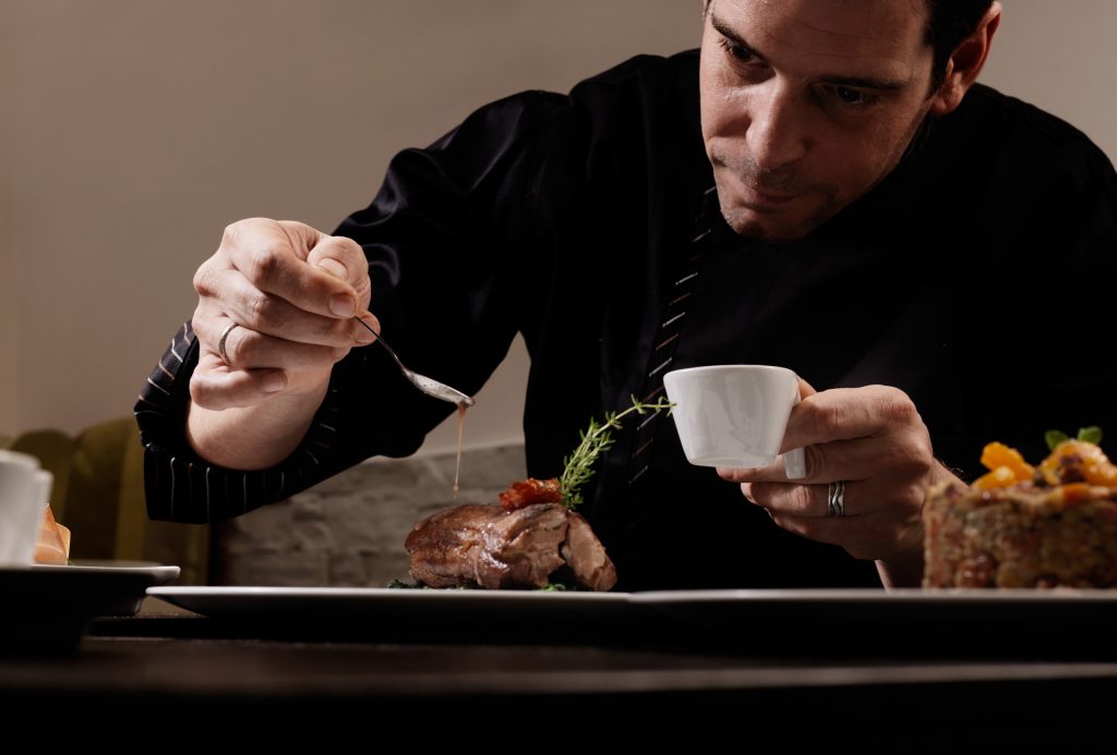 Front Page_en - MANHMANH